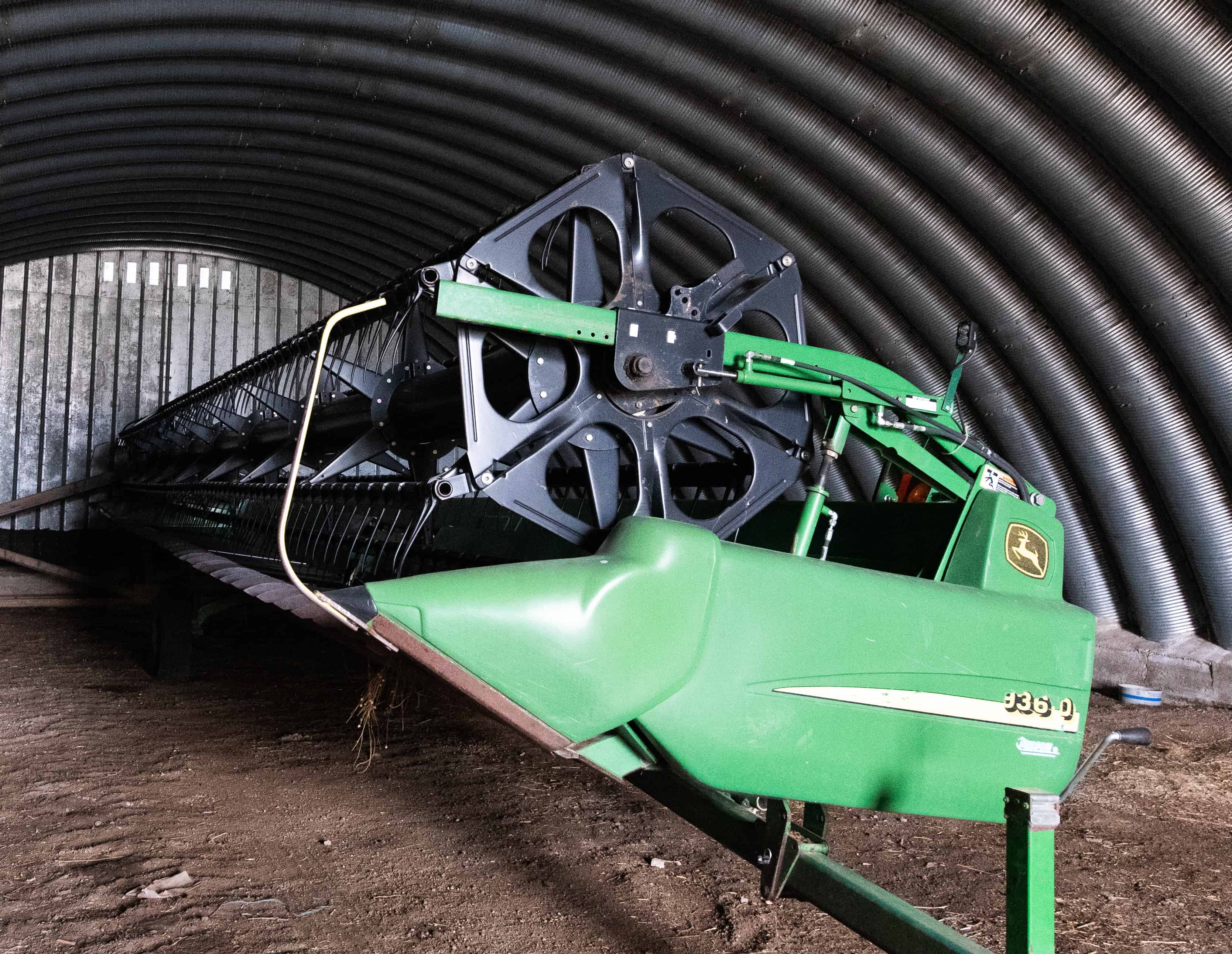 2006 John Deere 936D Draper header