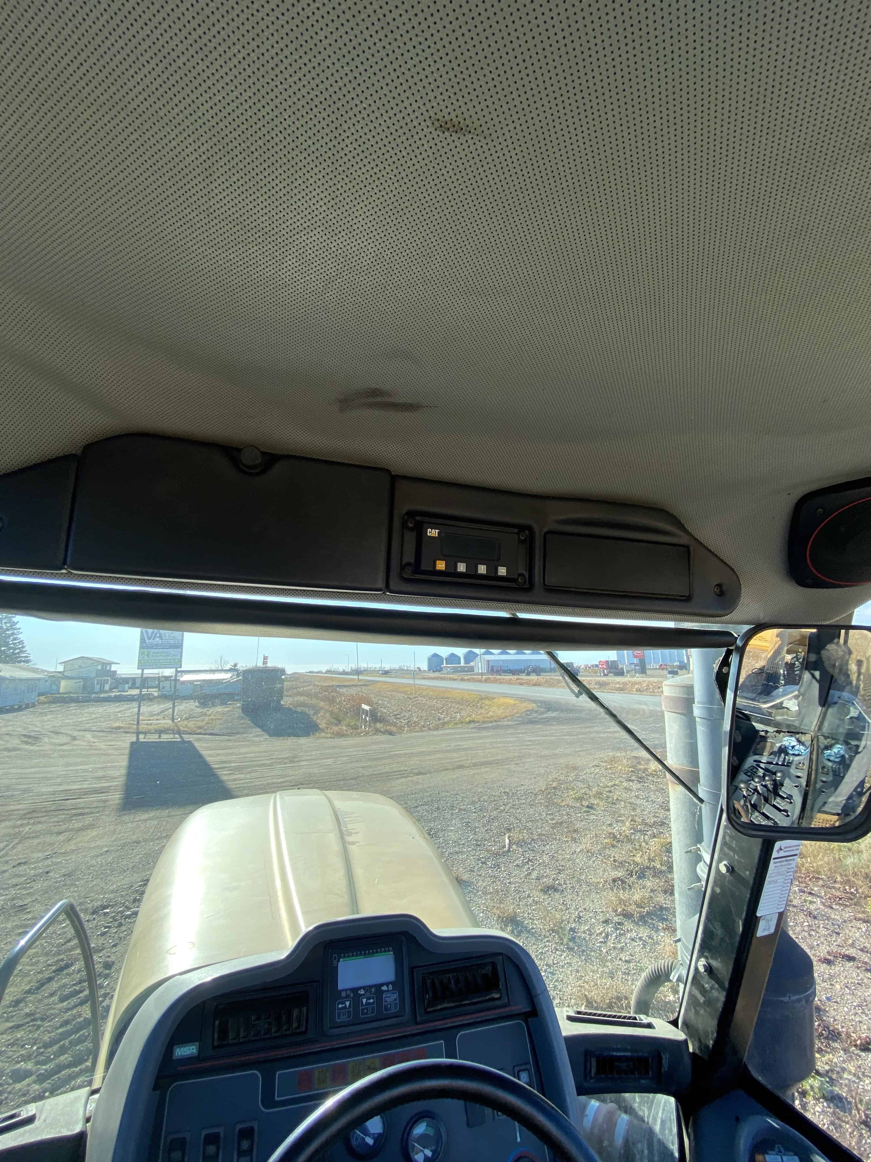 1998 CAT Challenger 85E