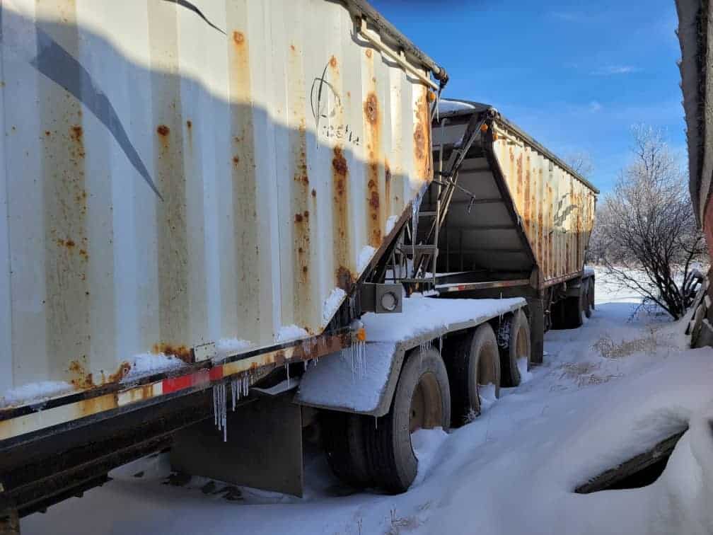2009 Load King Grain Wagons Super B Trailers